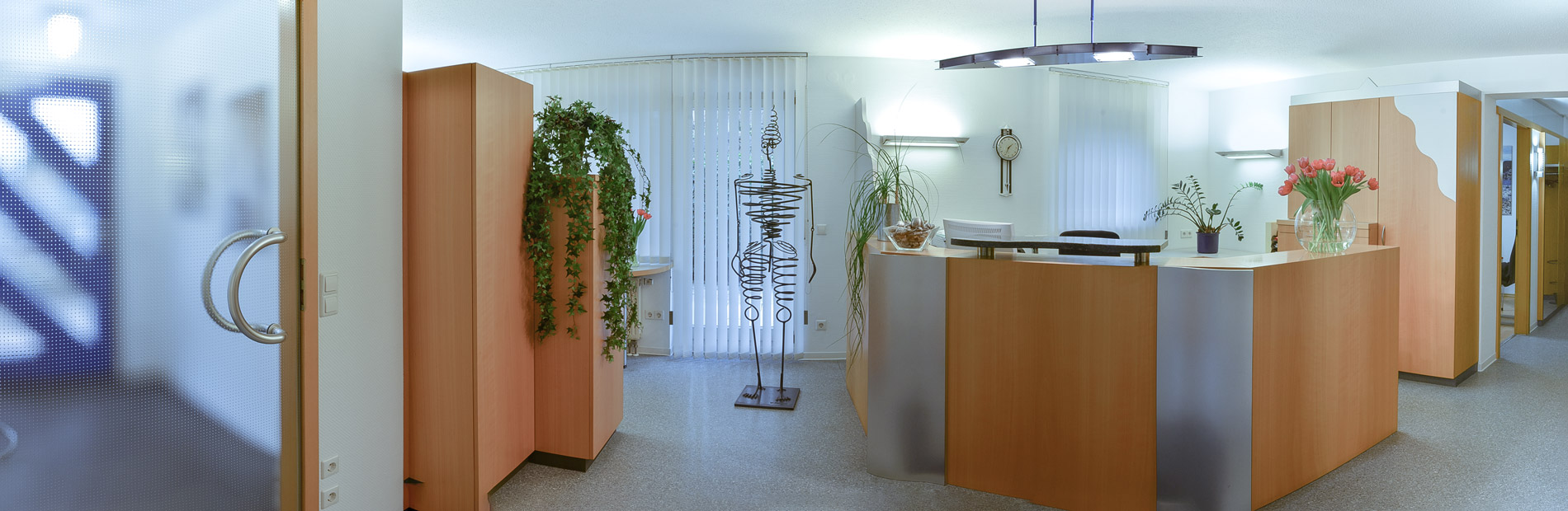 Zahnarztpraxis Dr. Ulmer in Echterdingen (Stetten) - Zahnbehandlung ...